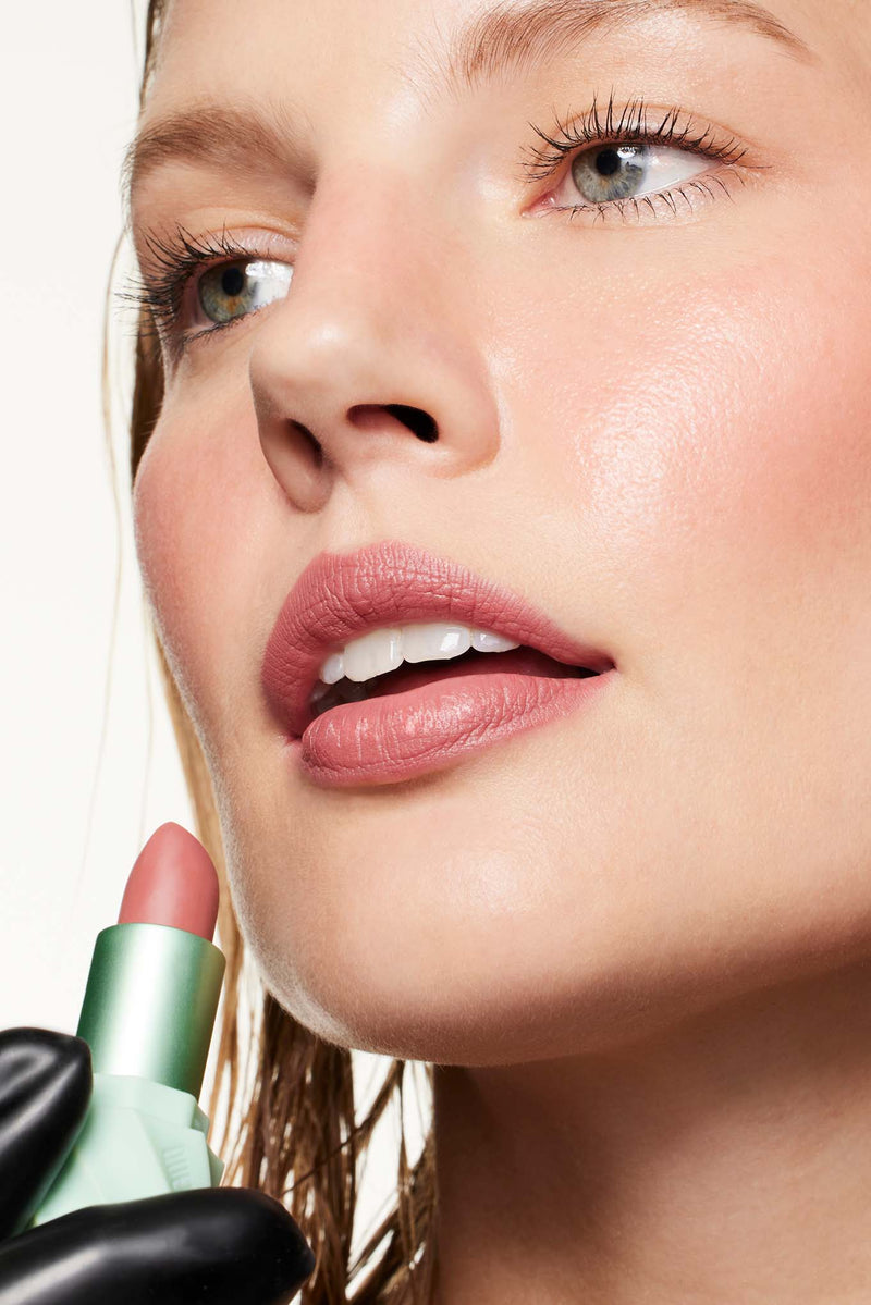 QUEEN MUSIA Matte Crème Lipstick